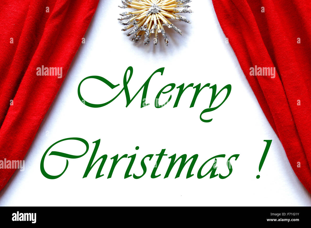 Rideaux rouges Banque de photographies et d’images à haute résolution ...