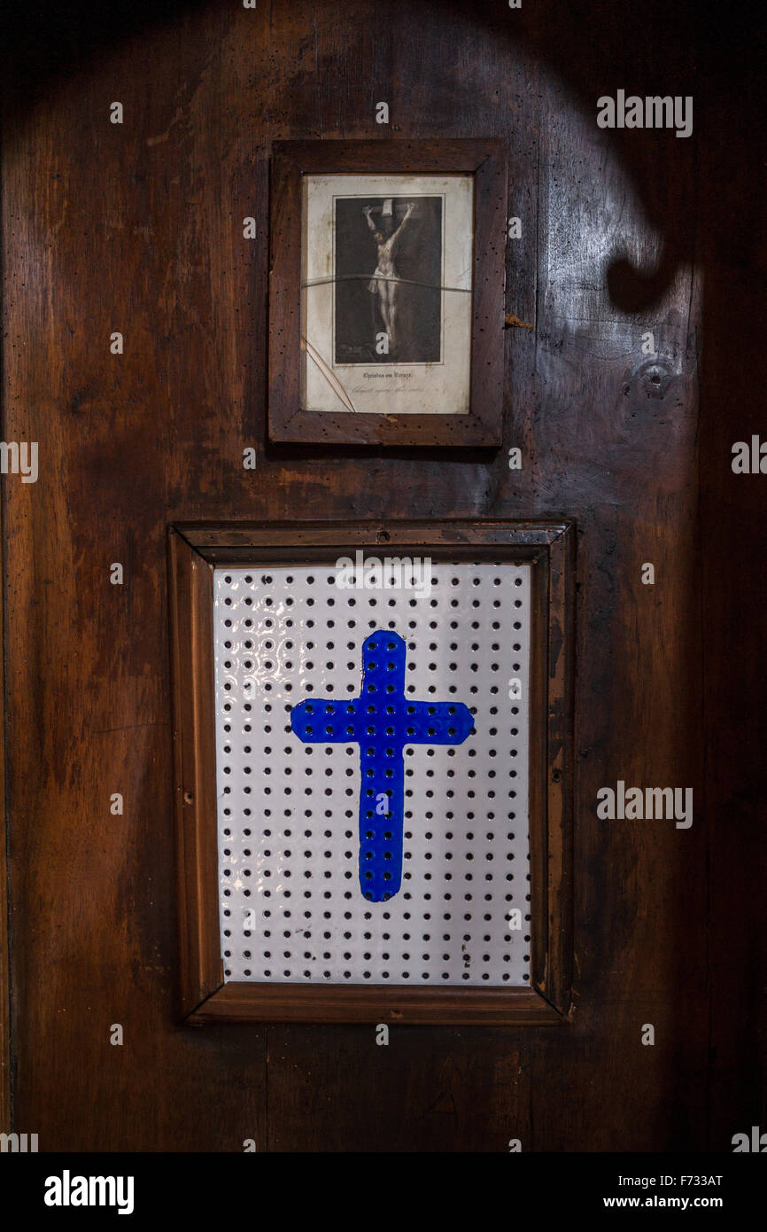 Cabine de confession Banque de photographies et d’images à haute ...