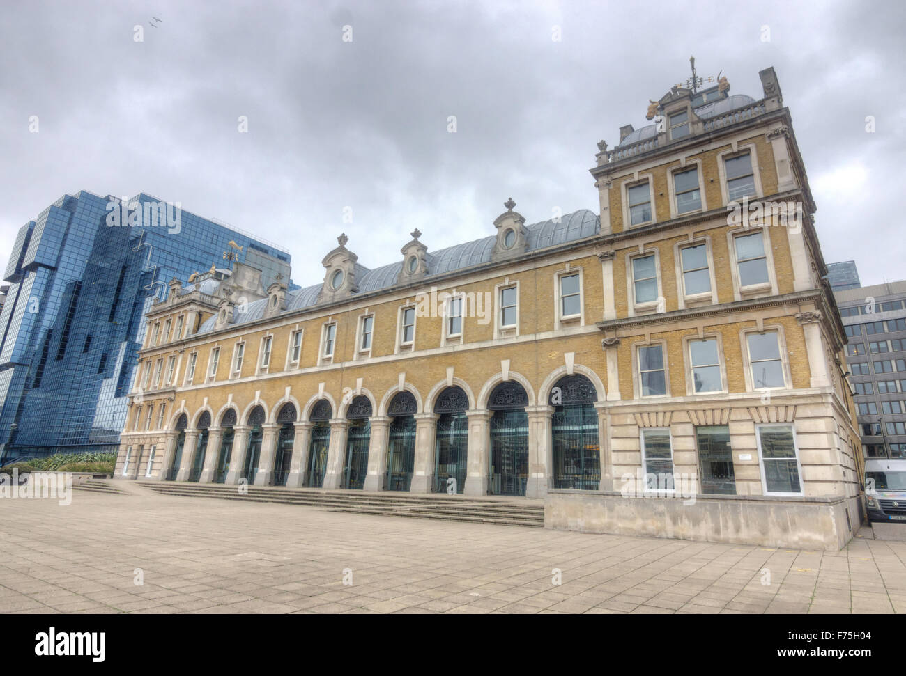 Fishmongers hall london Banque de photographies et d’images à haute ...