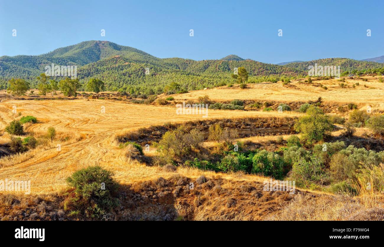 Paysage de chypre Banque de photographies et d’images à haute ...