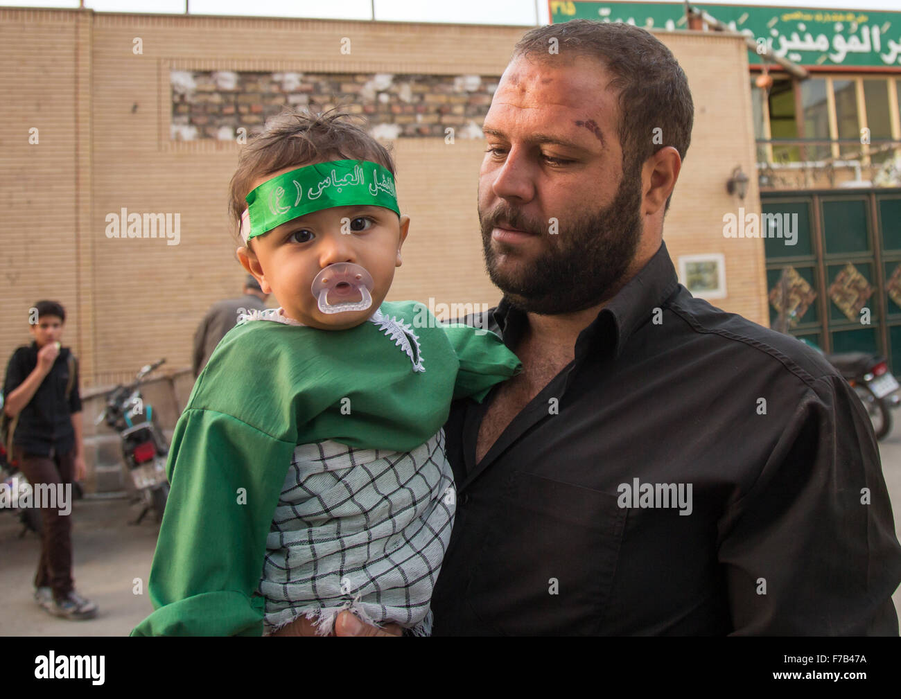 Muharram self flagellation Banque de photographies et d’images à haute ...