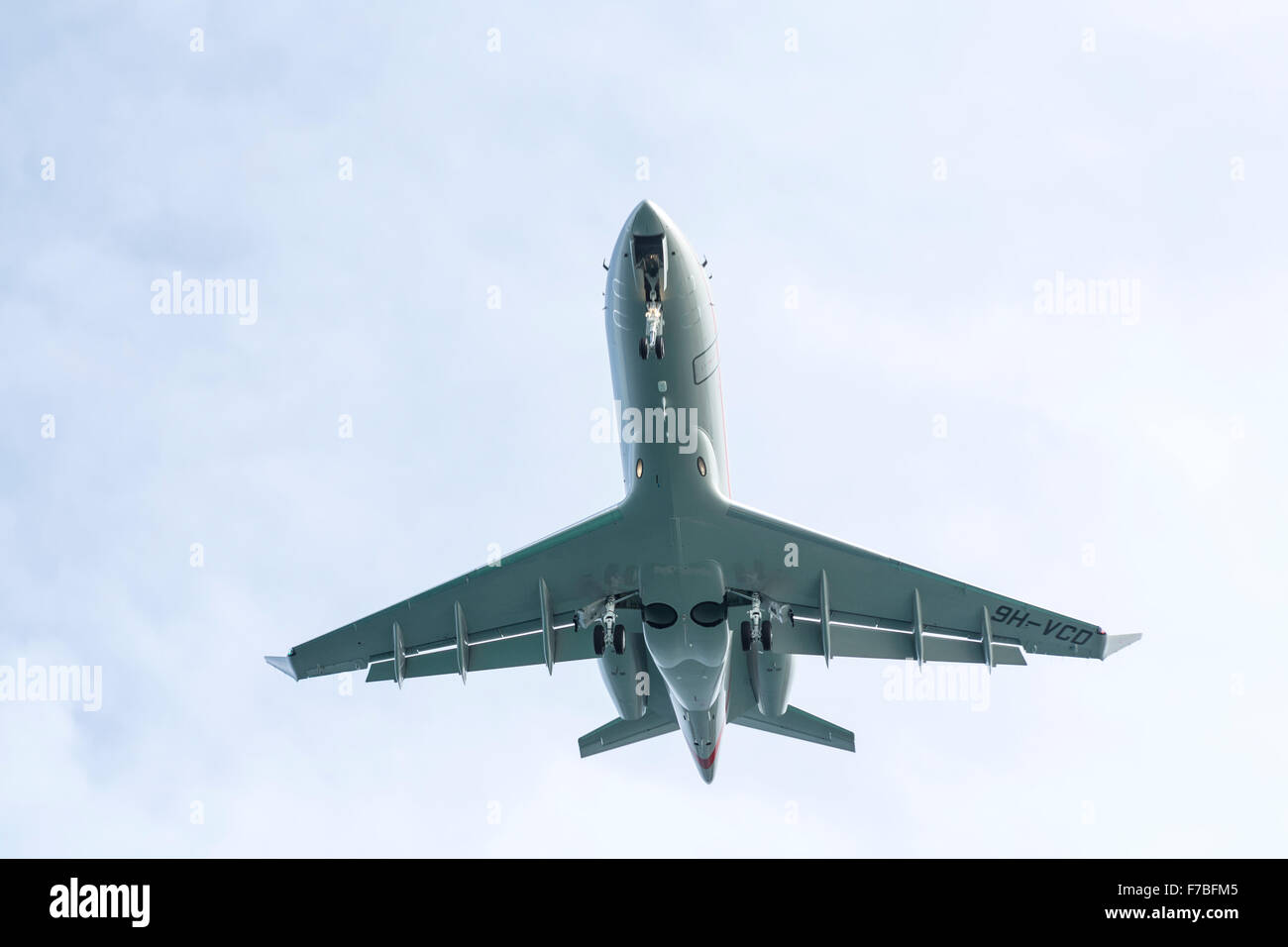 Bombardier challenger 350 Banque de photographies et d’images à haute ...