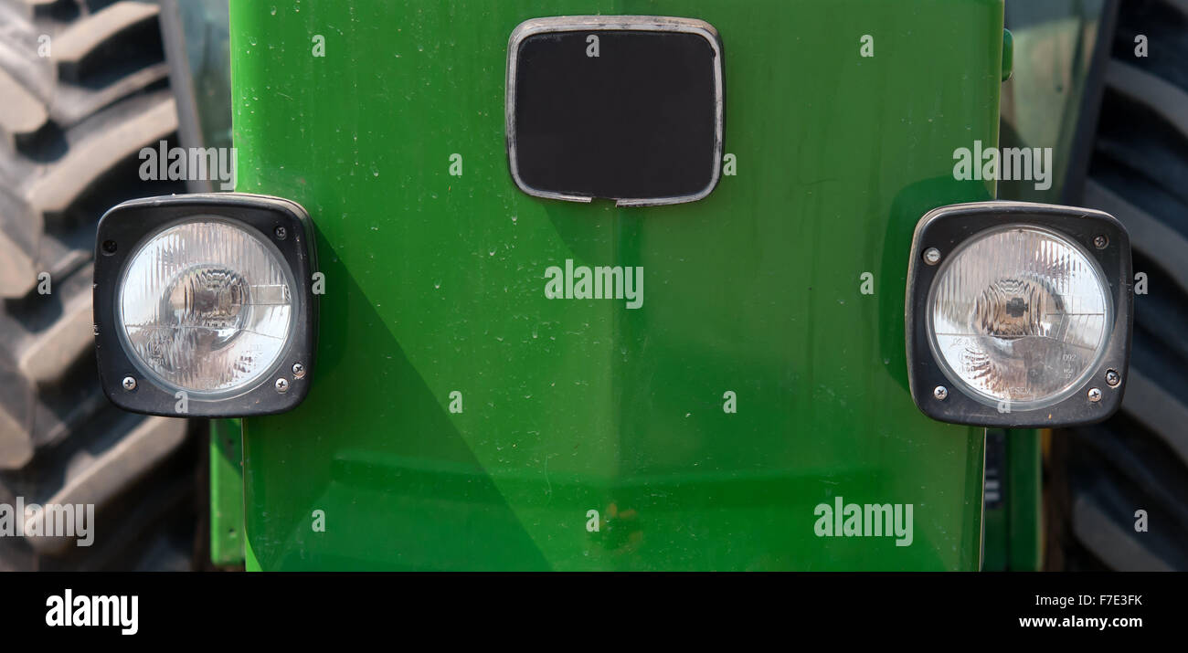 Nouveau tracteur Banque de photographies et d’images à haute résolution ...