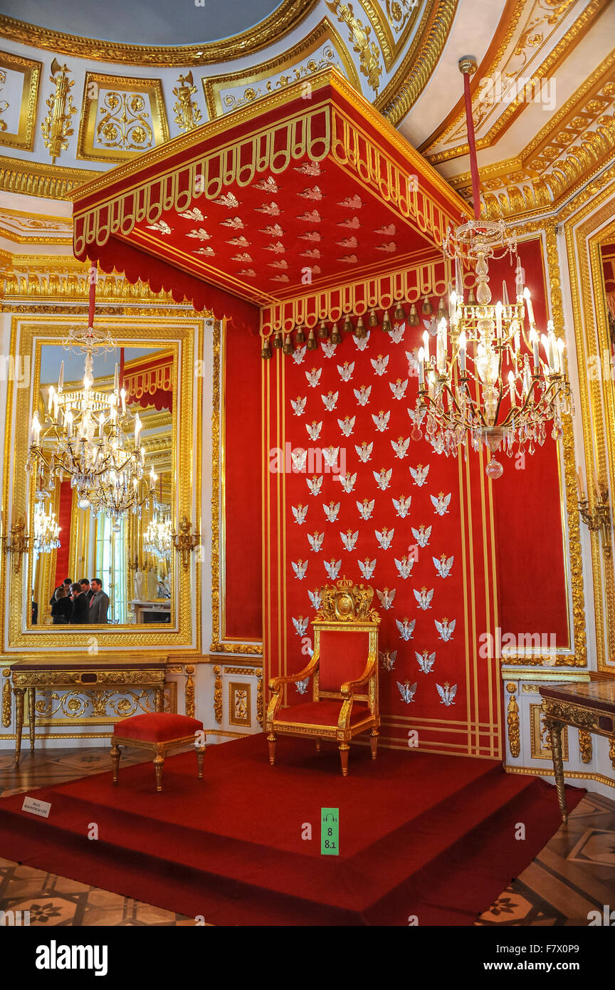 Salle du trône au Château Royal, Varsovie, Pologne Photo Stock - Alamy