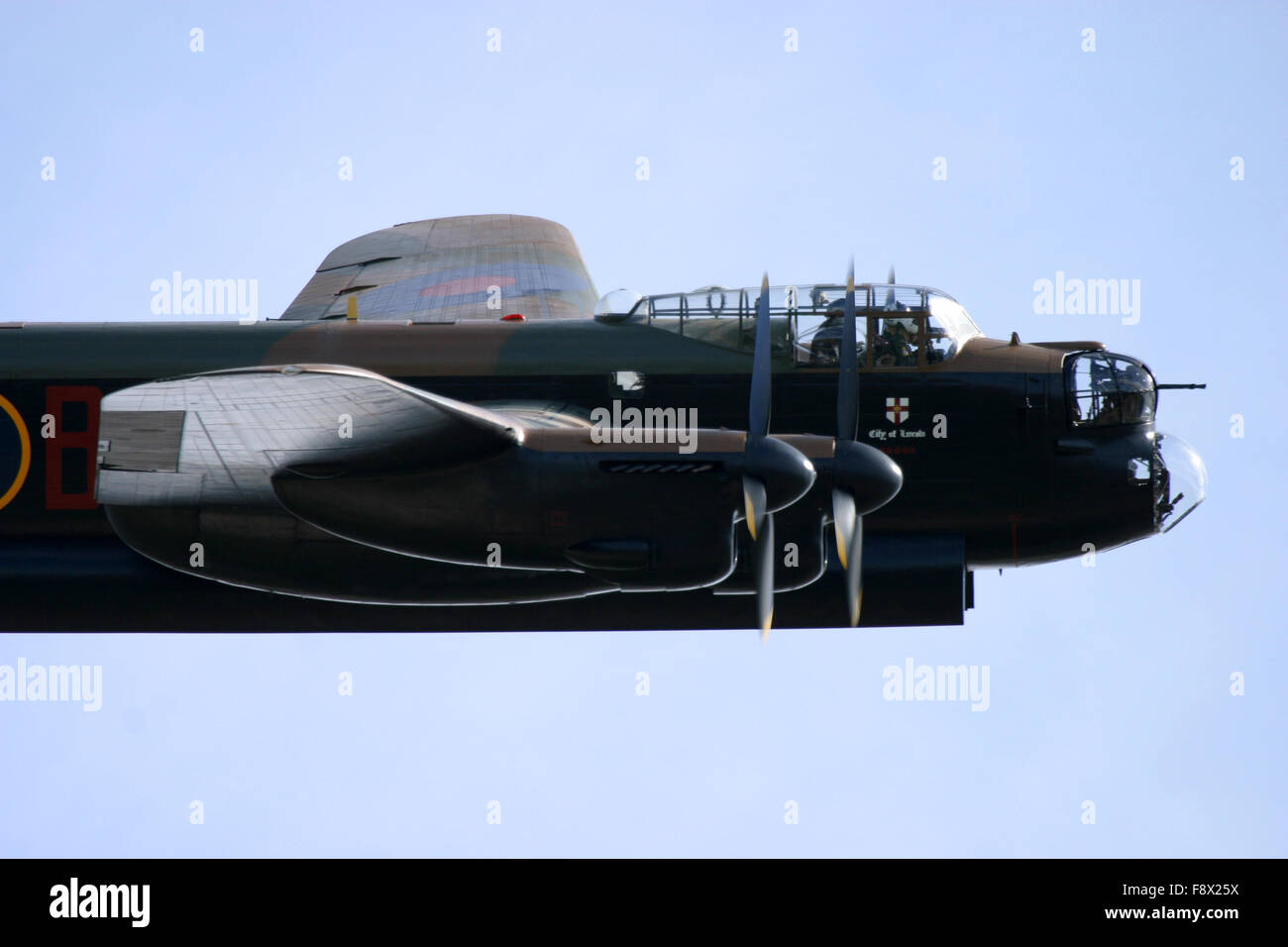Bombardier britannique avro lancaster Banque de photographies et d ...