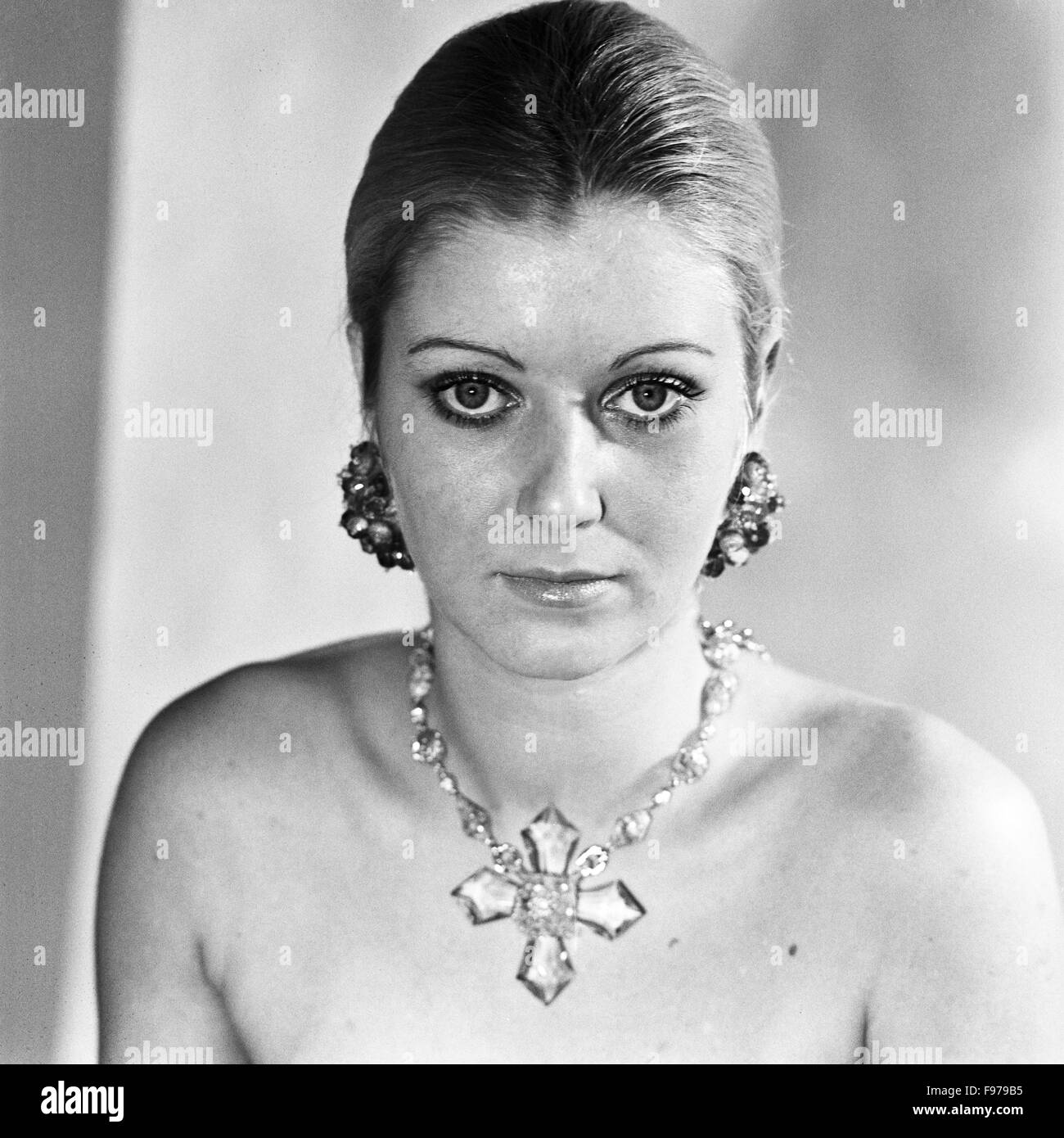 Mannequin allemand Banque d'images noir et blanc - Alamy