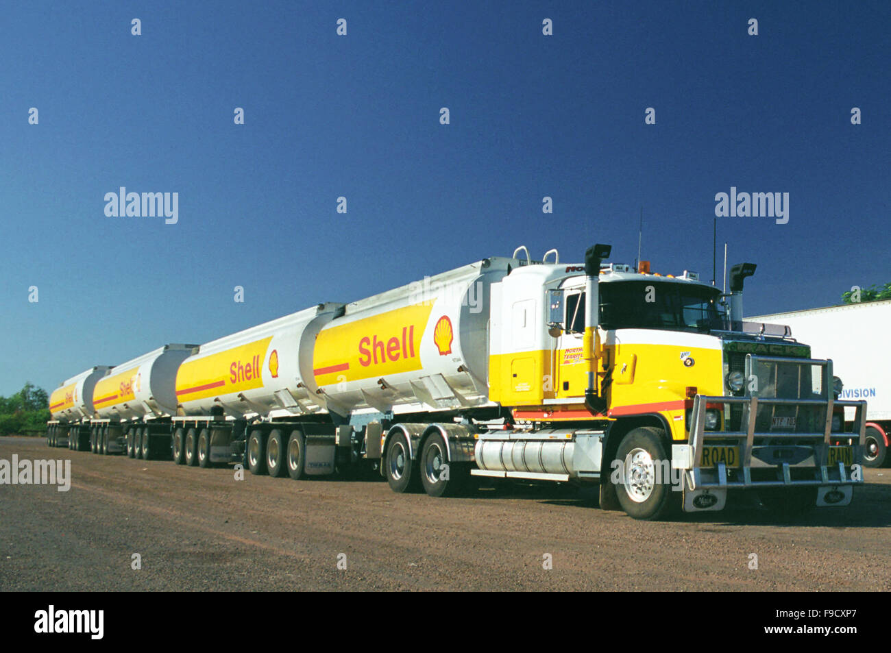 Les routes d'Australie - Train routier Photo Stock - Alamy