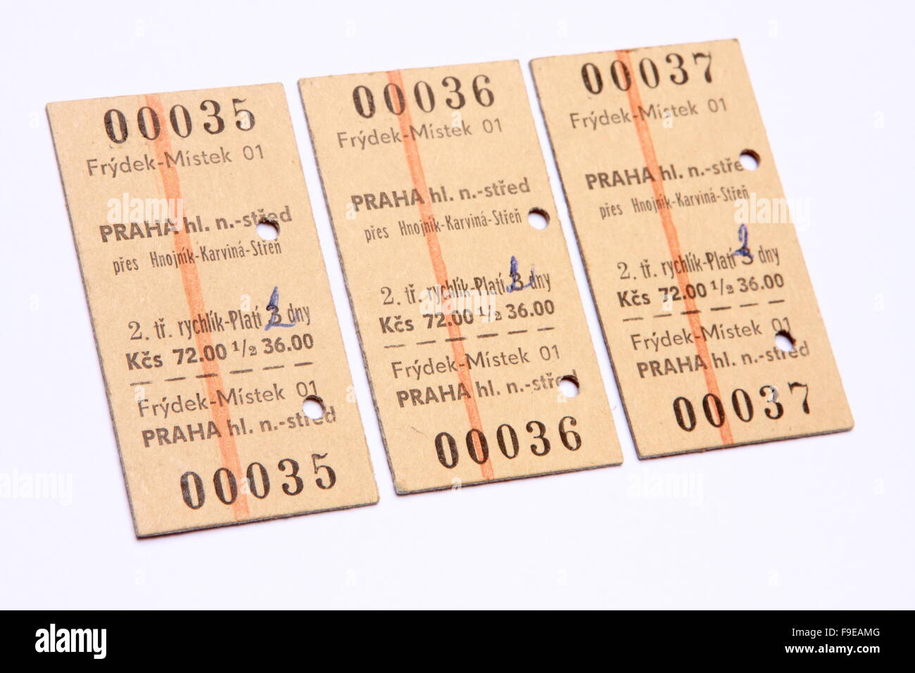 Billets de train en papier Banque de photographies et d’images à haute ...