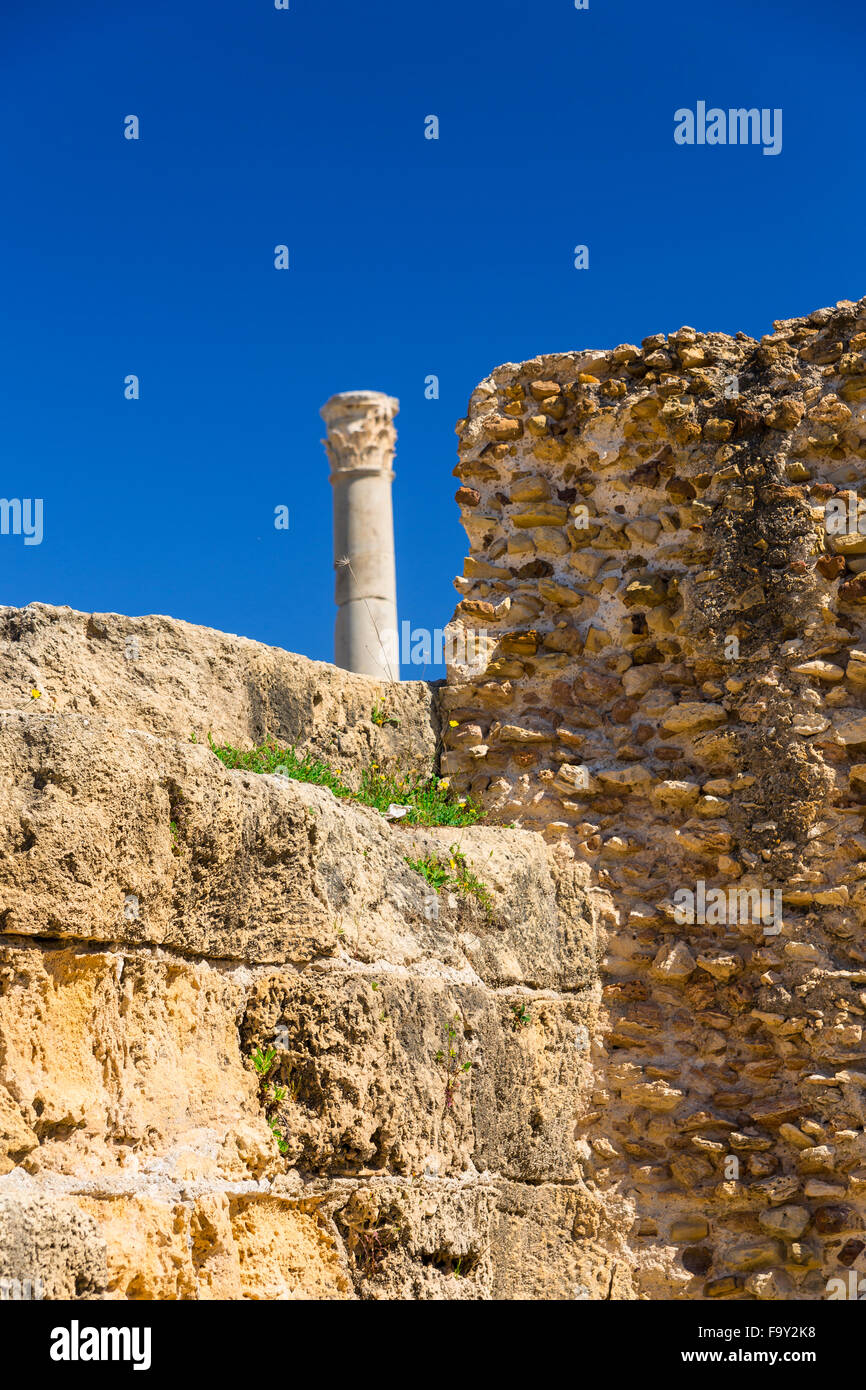 Carthage ancient roman wall ruin Banque de photographies et d’images à ...