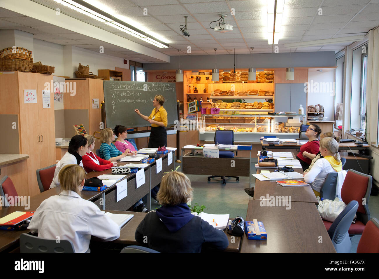 Cape ou cap ou cap formation professionnelle Banque de photographies et ...