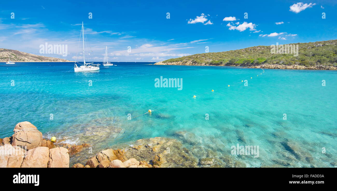 Plage Cala Portese, île de Caprera, Sardaigne, Italie Photo Stock - Alamy