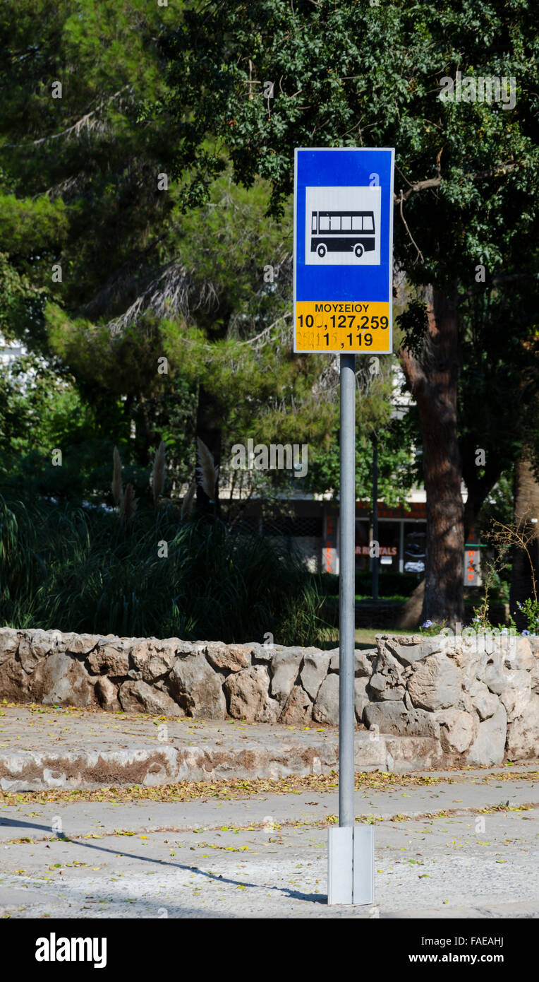 Cyprus bus stop Banque de photographies et d’images à haute résolution ...