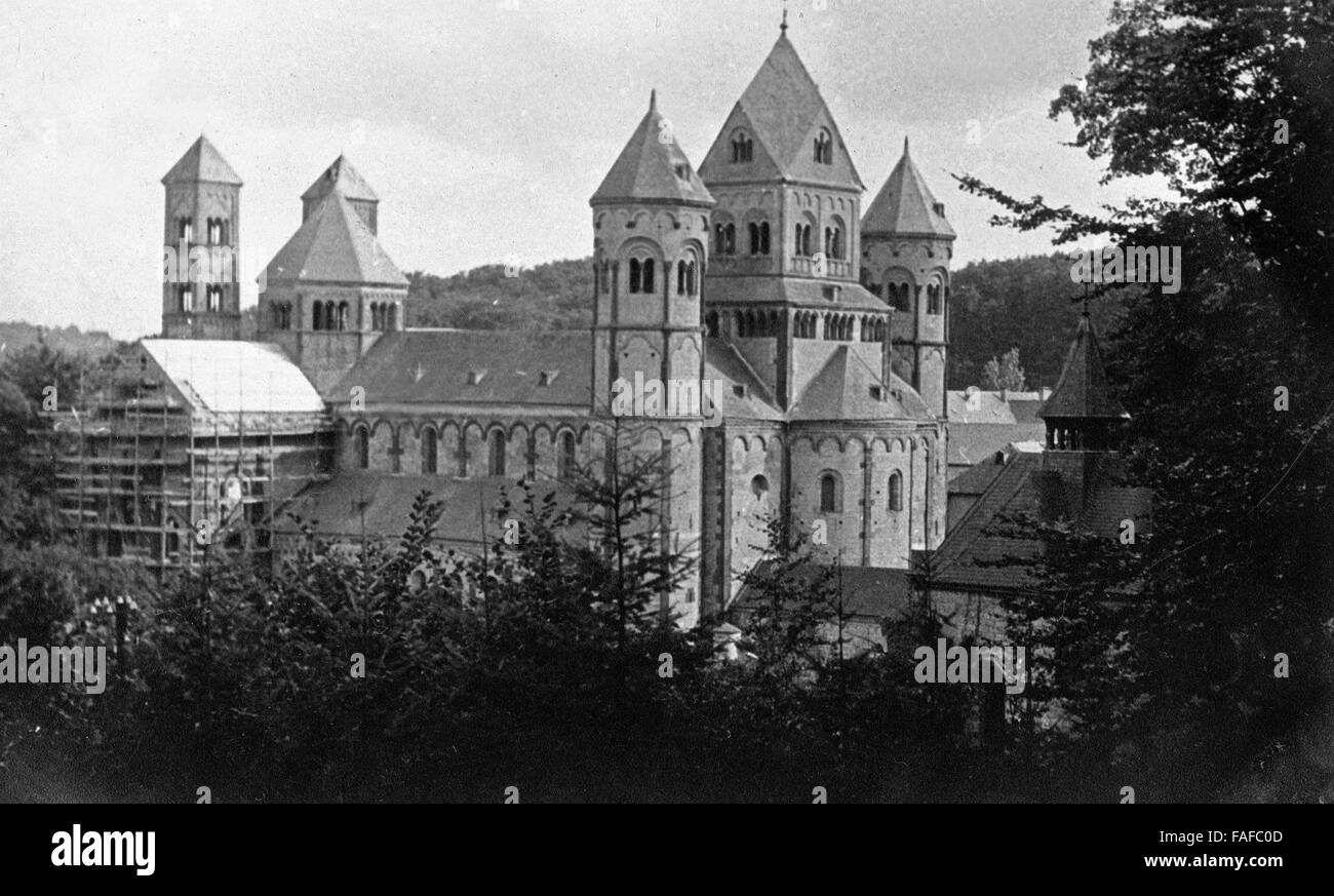Abtei maria laach Banque de photographies et d’images à haute ...