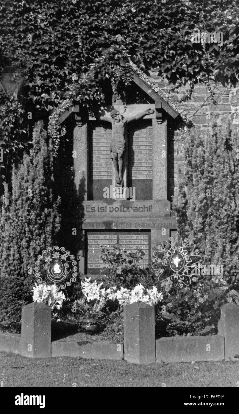Für die Gefallenen Ehrenmal der beiden Weltkriege à trier, Deutschland ...
