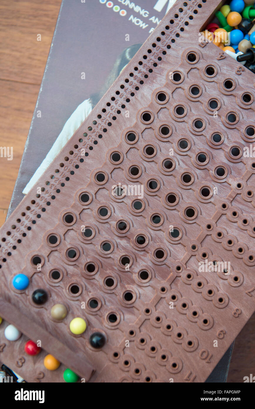 Portrait d'un original des années 1970 jeu Mastermind Photo Stock - Alamy