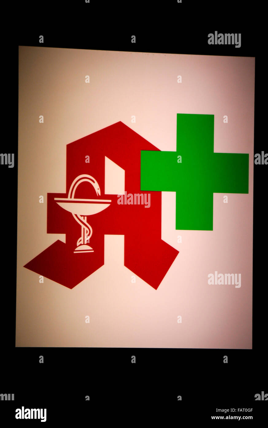 Apotheke sign Banque de photographies et d’images à haute résolution ...