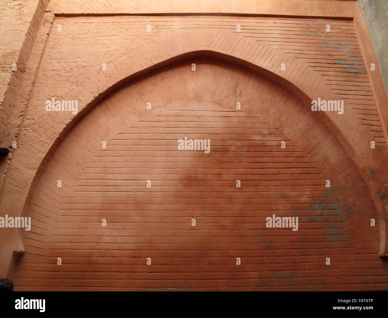 Mur en terre cuite au Maroc Photo Stock - Alamy