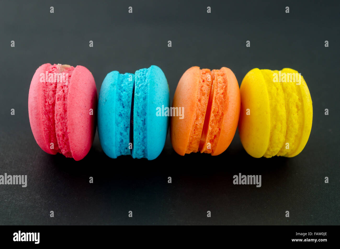 Macaron coloré Banque de photographies et d’images à haute résolution ...