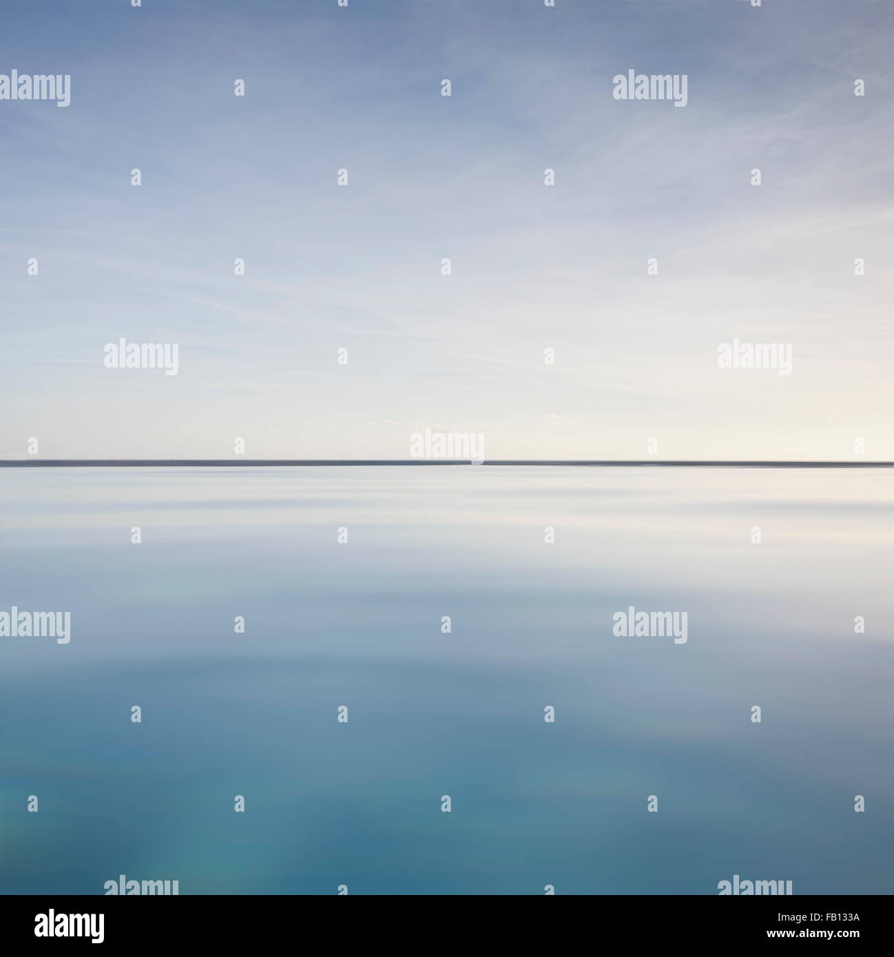 Calm sea Banque de photographies et d’images à haute résolution - Alamy