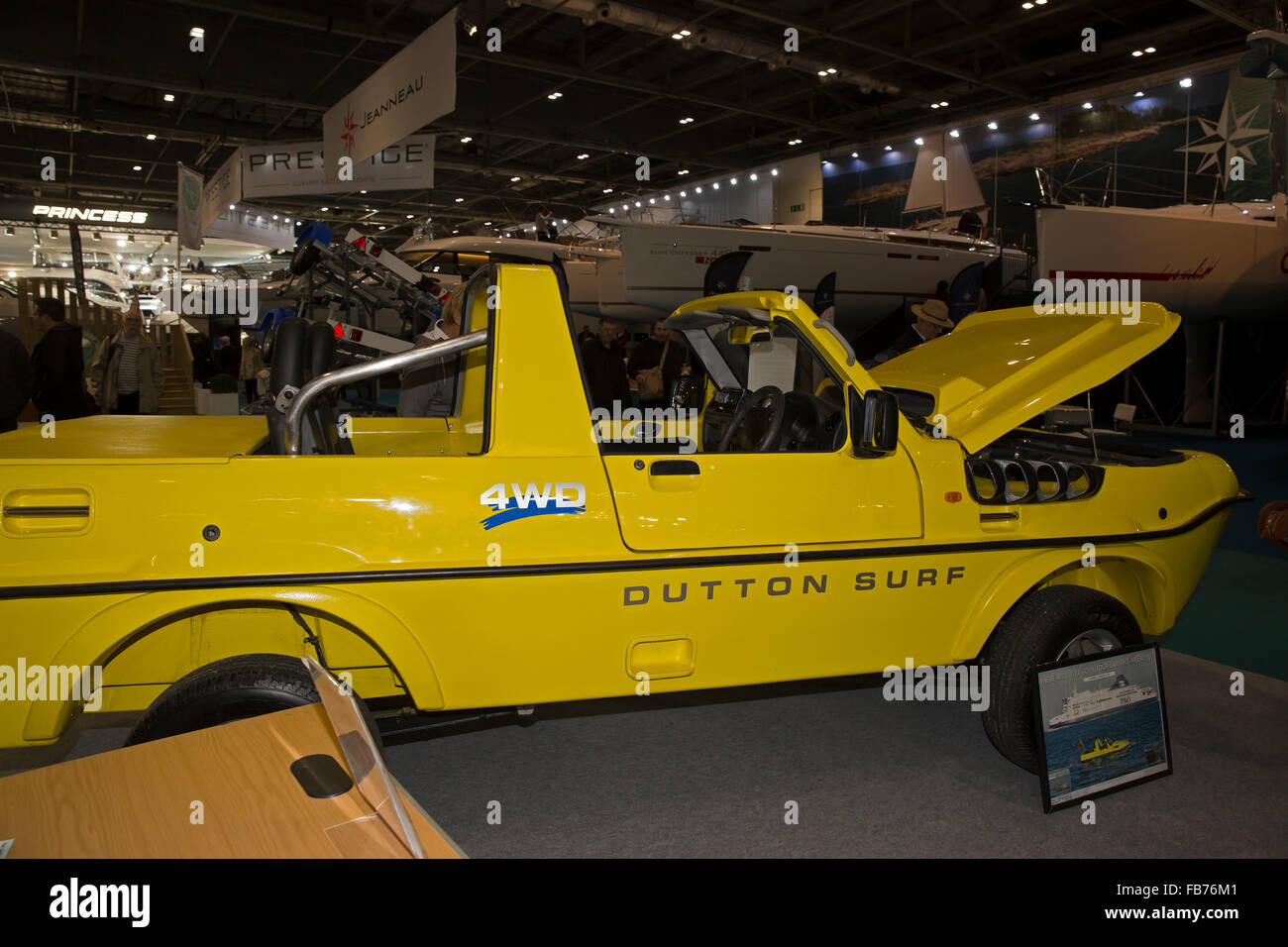 Dutton surf Banque de photographies et d’images à haute résolution - Alamy