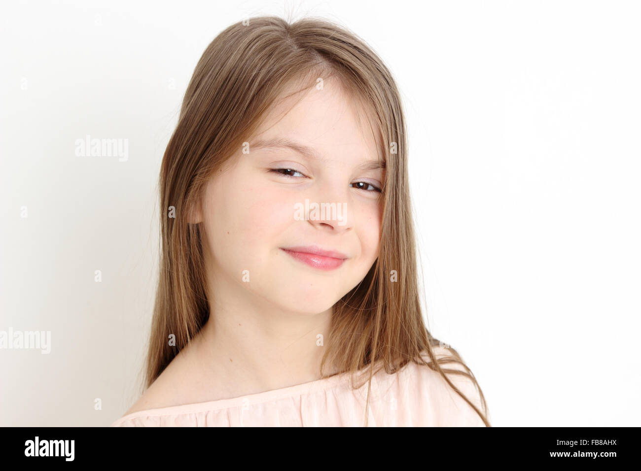 Petite petite fille model Banque de photographies et d’images à haute ...