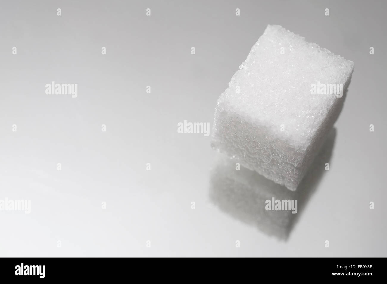 Sucre en cubes Banque de photographies et d’images à haute résolution ...