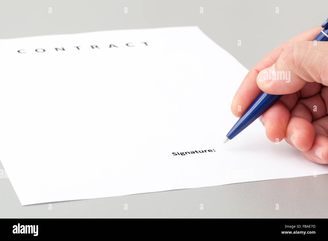 Contrat à signer Banque de photographies et d’images à haute résolution ...