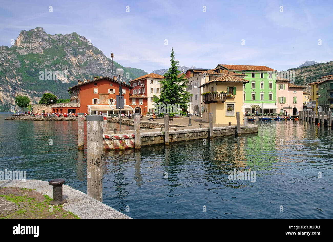 Torbole garda Banque de photographies et d’images à haute résolution ...