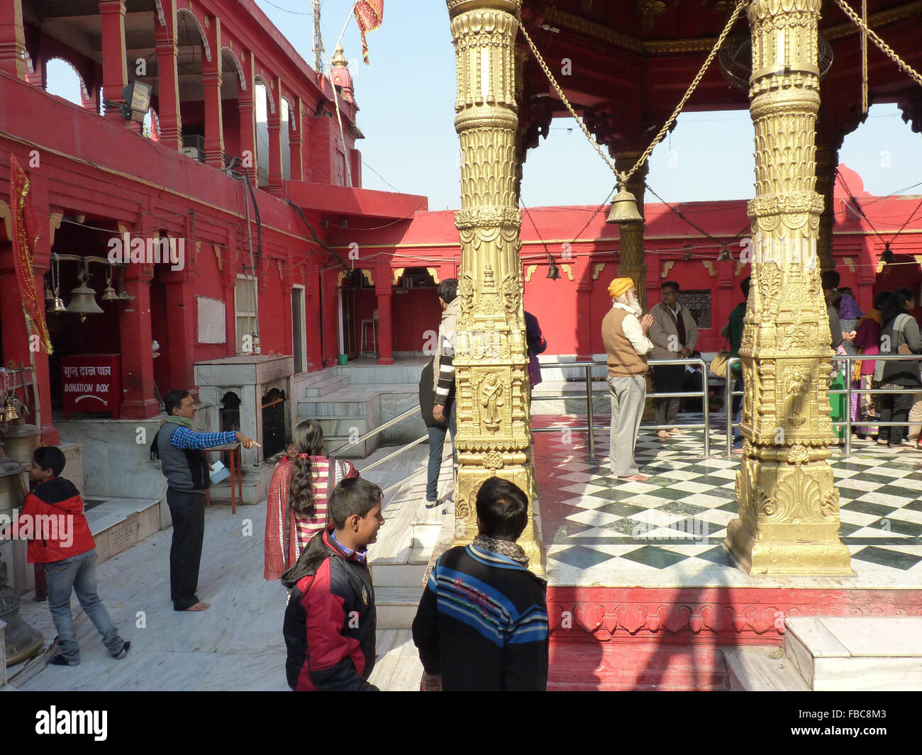 Varanasi durga mandir Banque de photographies et d’images à haute ...