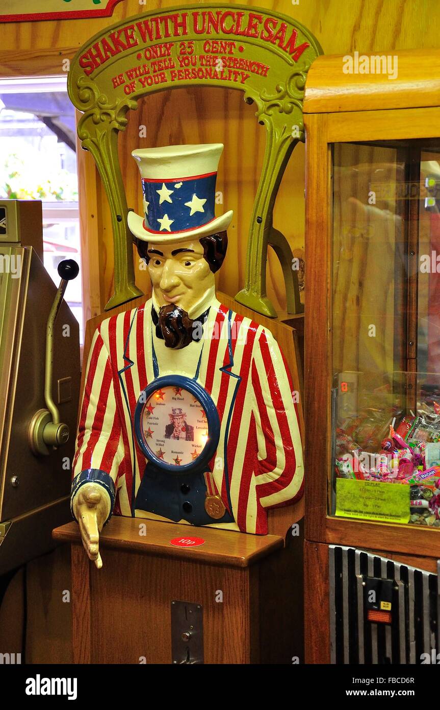 Penny arcade machine Banque de photographies et d’images à haute ...