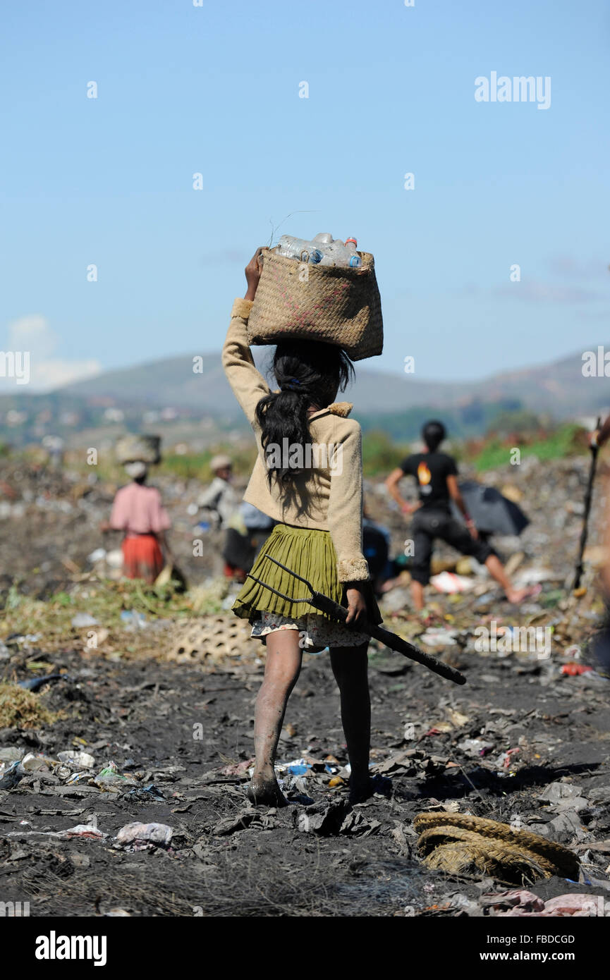Garbage dump antananarivo madagascar Banque de photographies et d ...