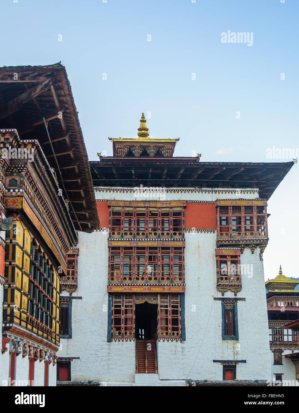 Tashi choe dzong Banque de photographies et d’images à haute résolution ...