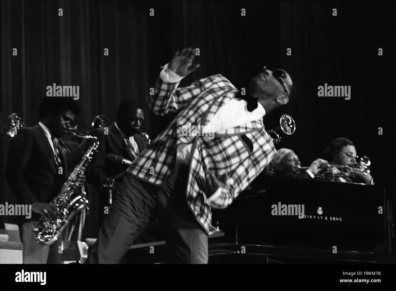 Ray Charles - 1969 - France / Ile-de-France (région) / Paris - Ray ...