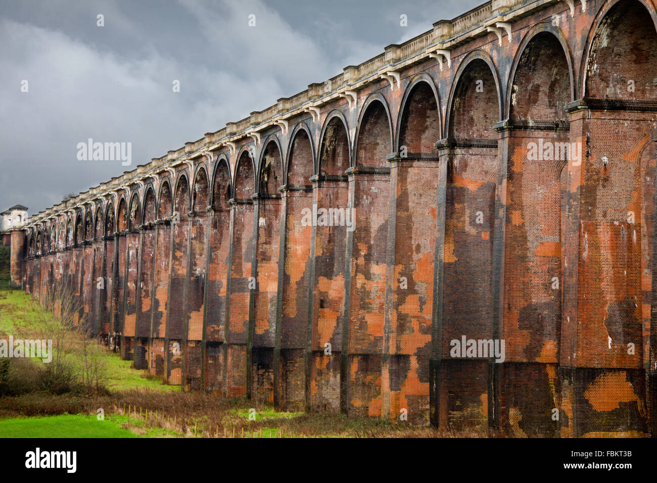 Viaduc de la vallée d'ouse Banque de photographies et d’images à haute ...
