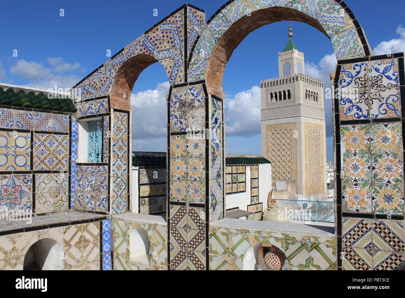 Zitouna mosque Banque de photographies et d’images à haute résolution ...
