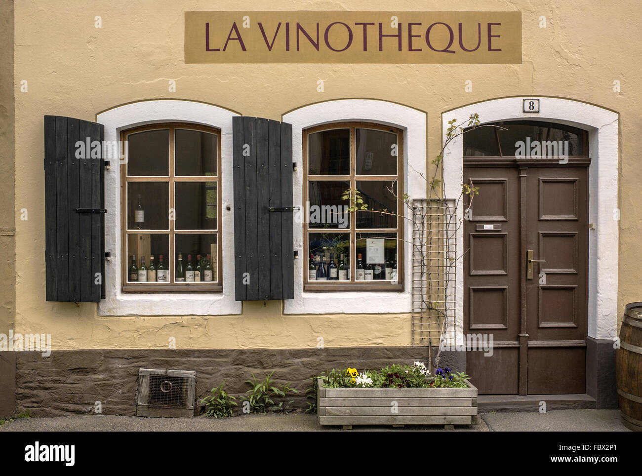 Wine store Banque de photographies et d’images à haute résolution - Alamy