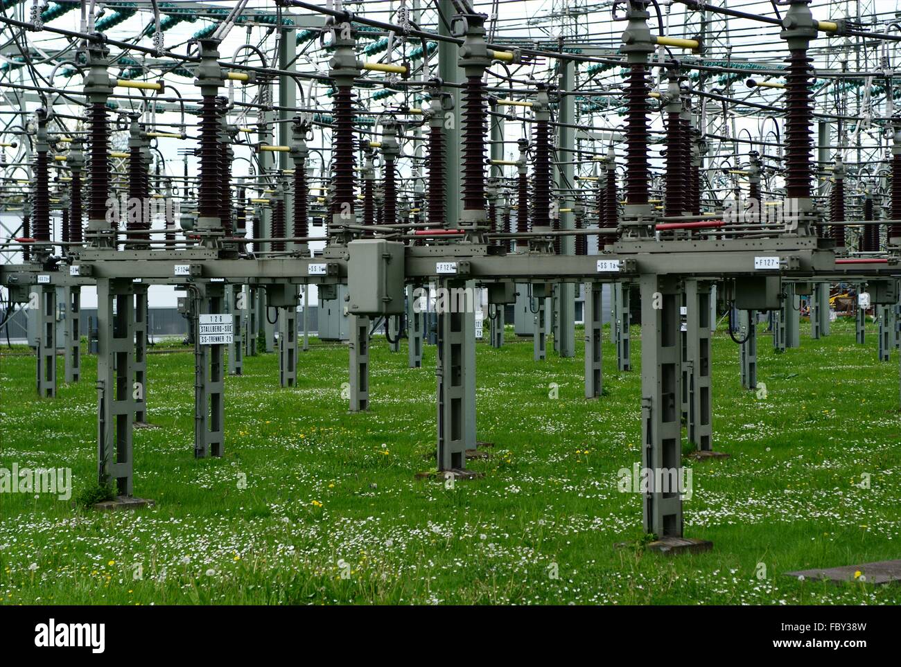 Poste de distribution Banque de photographies et d’images à haute résolution - Page 10 - Alamy