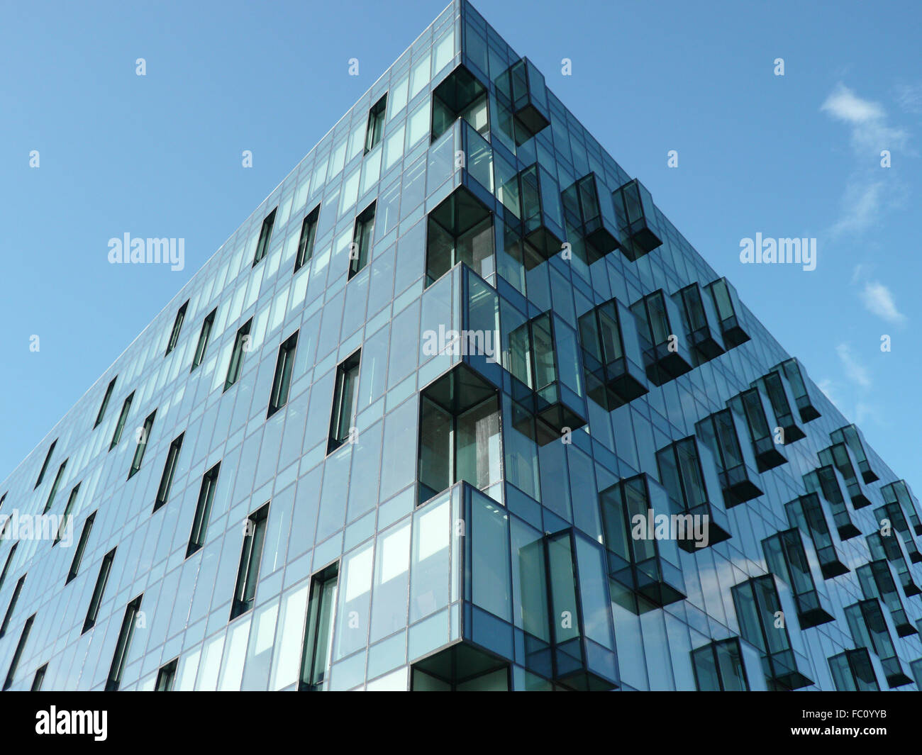 Style de construction moderne Banque de photographies et d’images à ...