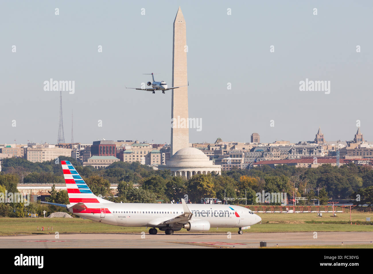 Monument terrestre avions Banque de photographies et d’images à haute ...