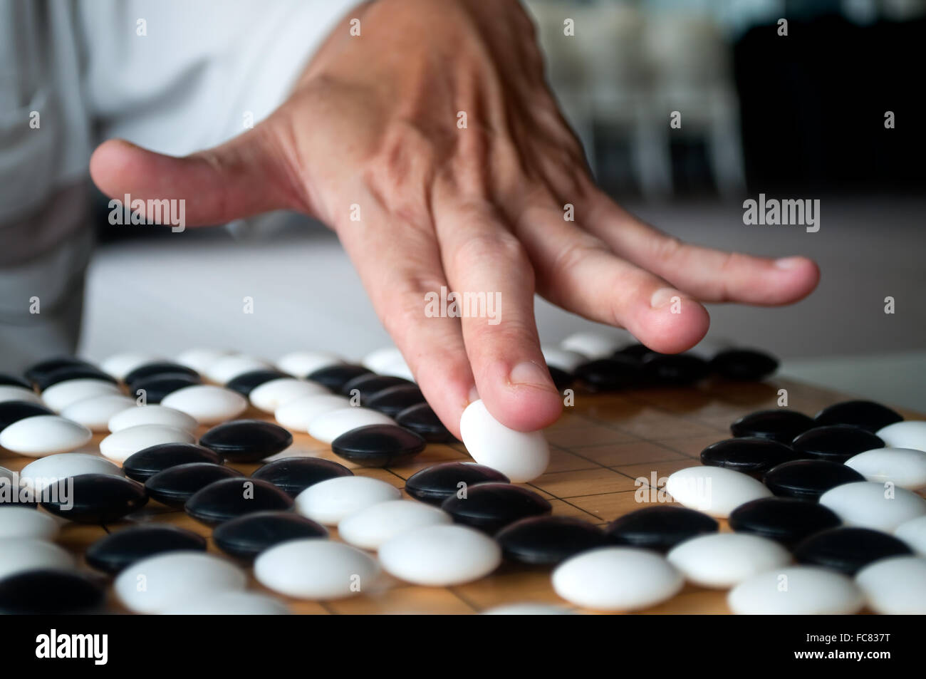 Le Joueur De Go Banque d'image et photos - Alamy