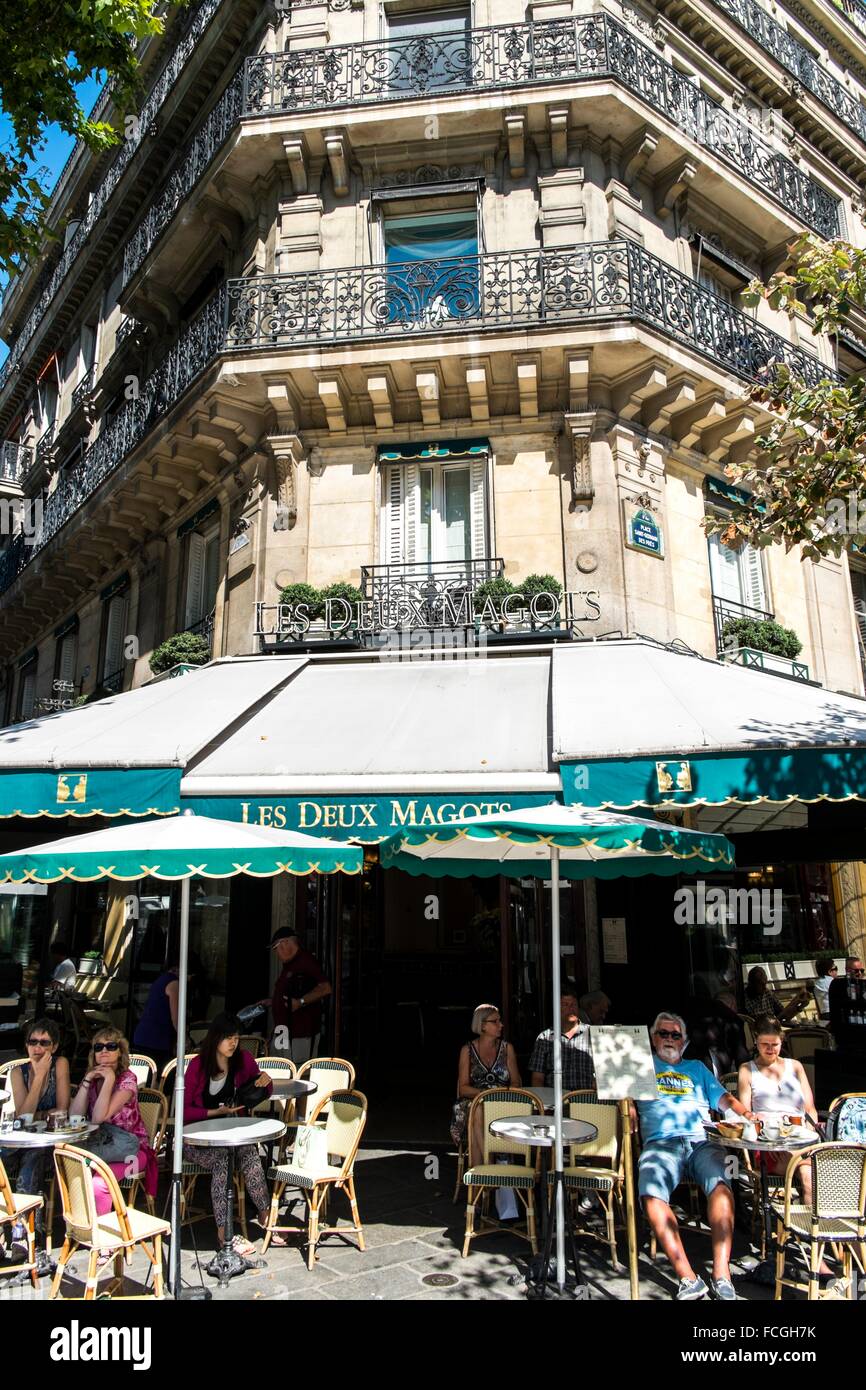 Le célèbre Café de Flore sur la Rive Gauche de Paris. La vie café ...
