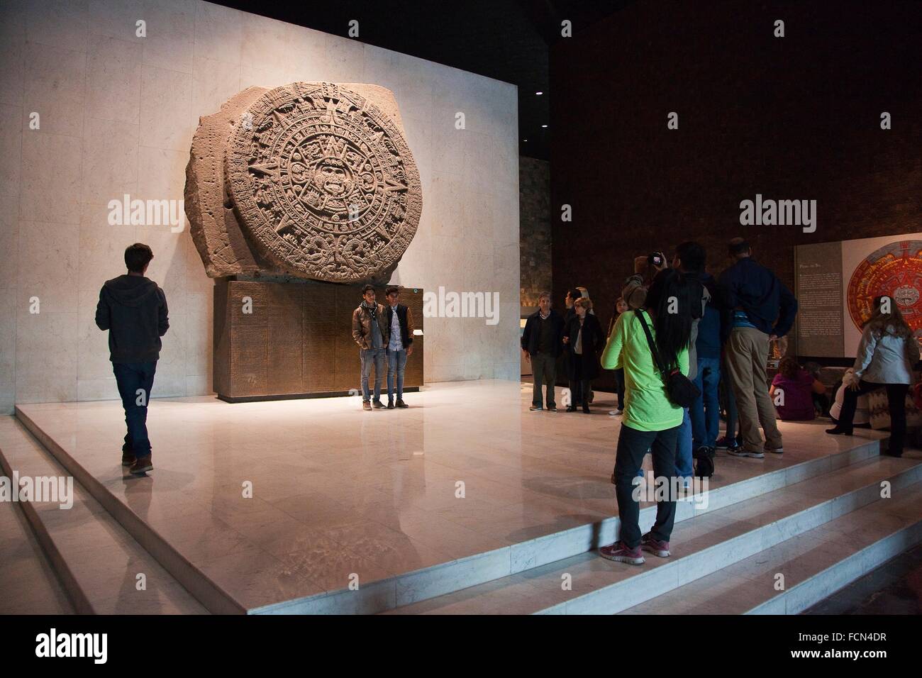 Calendario azteca piedra del sol Banque de photographies et d’images à ...
