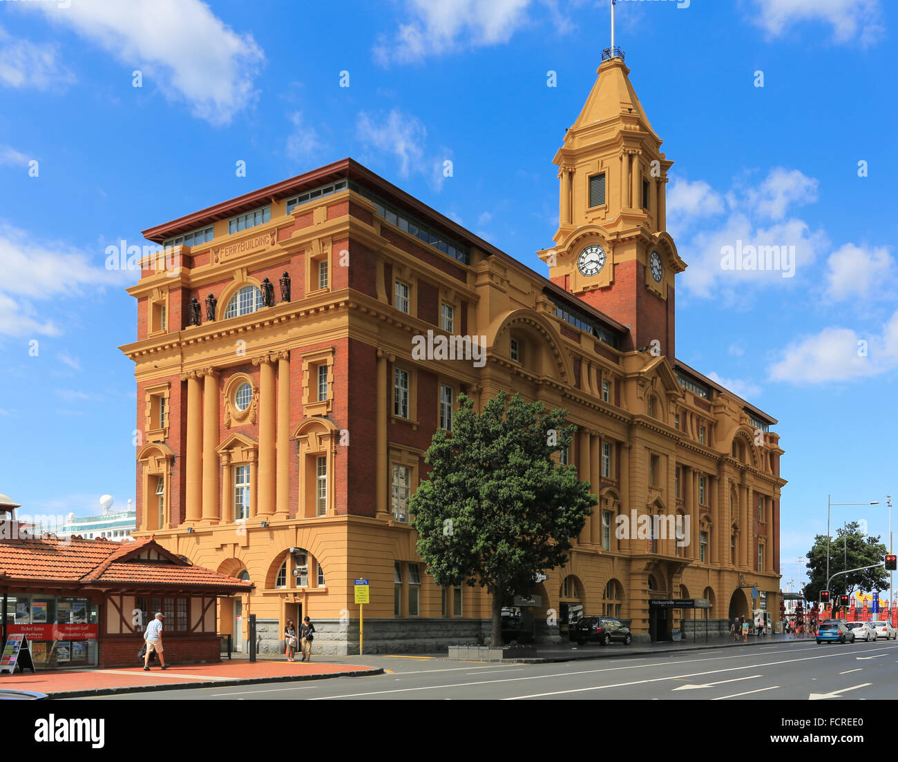 Auckland ferry building Banque de photographies et d’images à haute ...