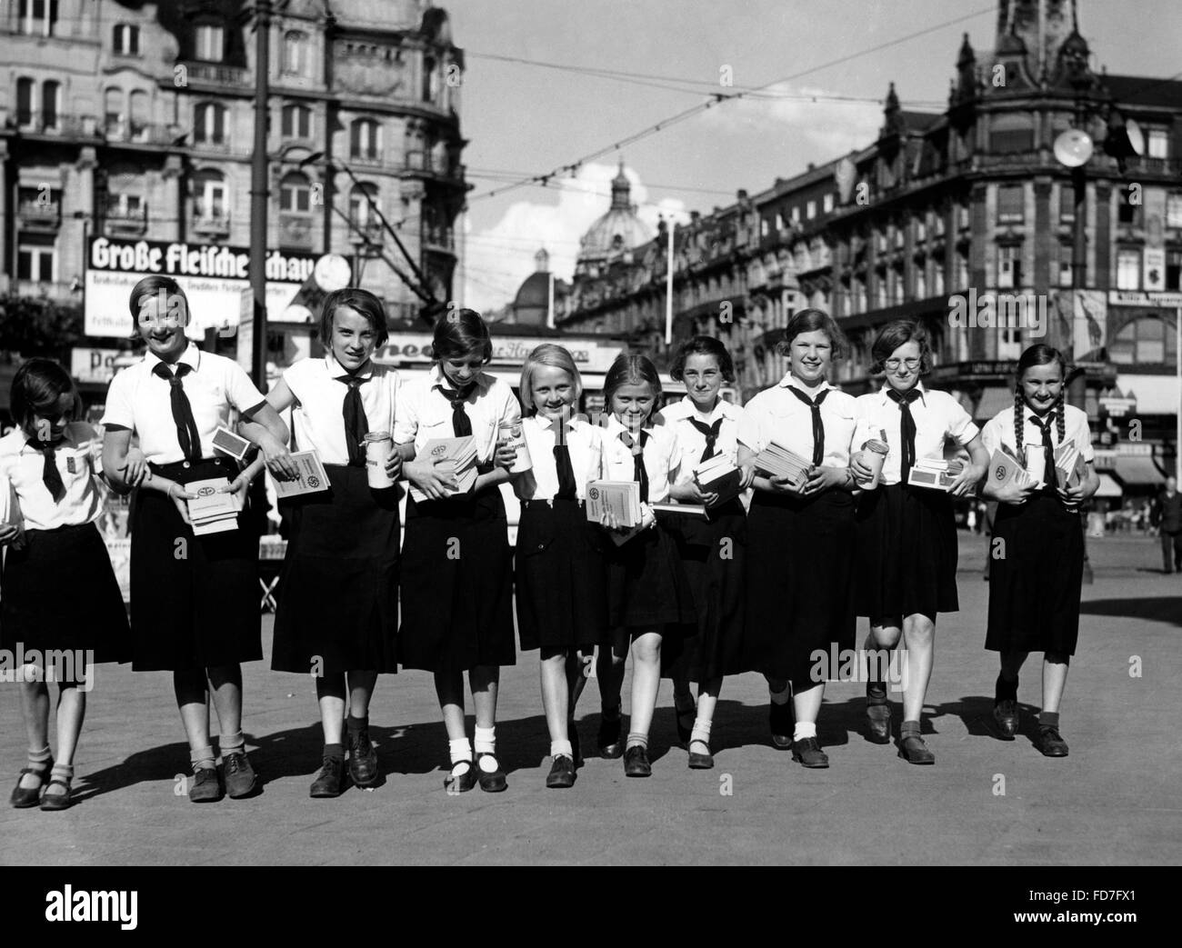 Bdm girls berlin Banque de photographies et d’images à haute résolution ...