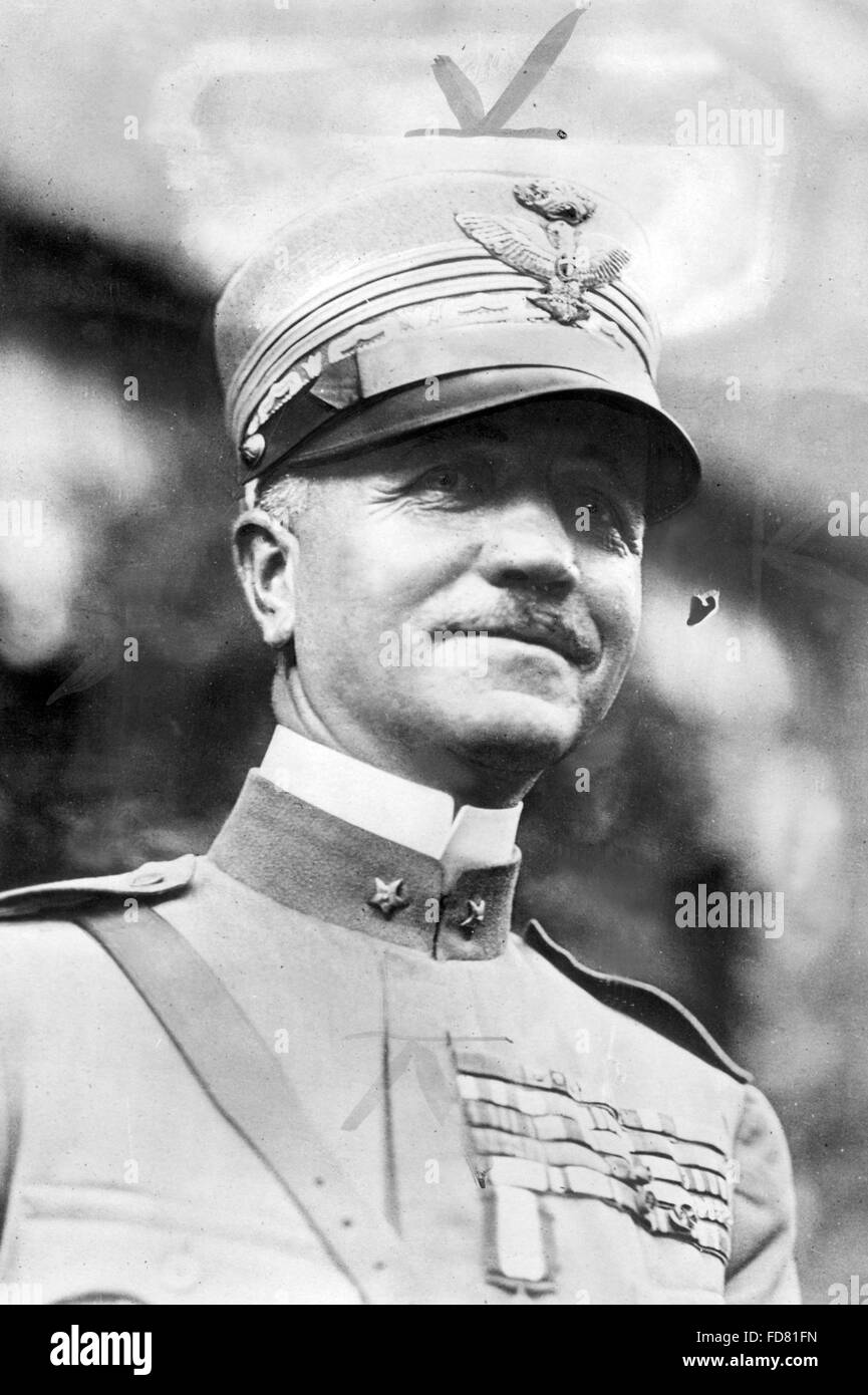 Pietro badoglio Banque de photographies et d’images à haute résolution ...