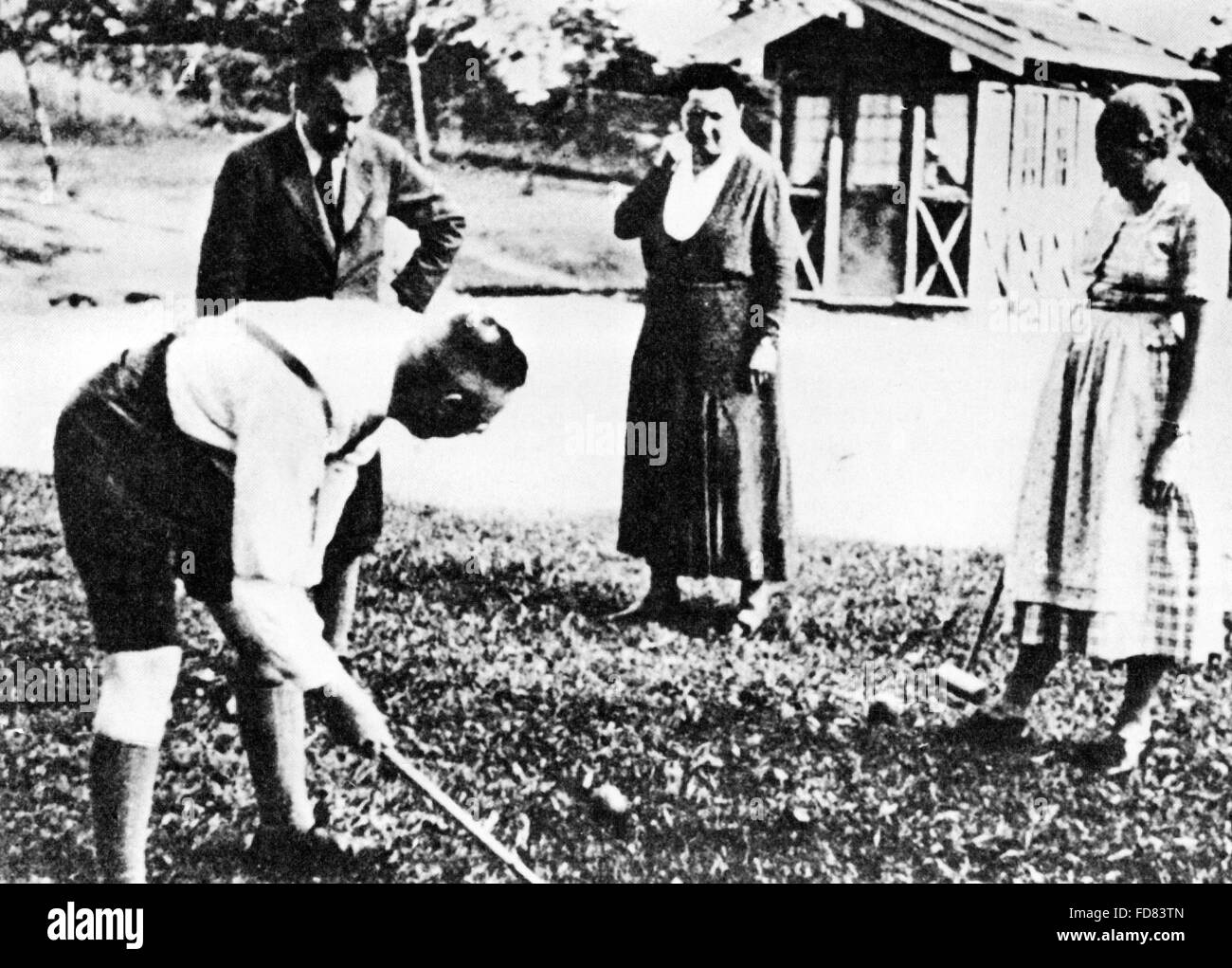 Heinrich himmler et sa femme Banque de photographies et d’images à ...