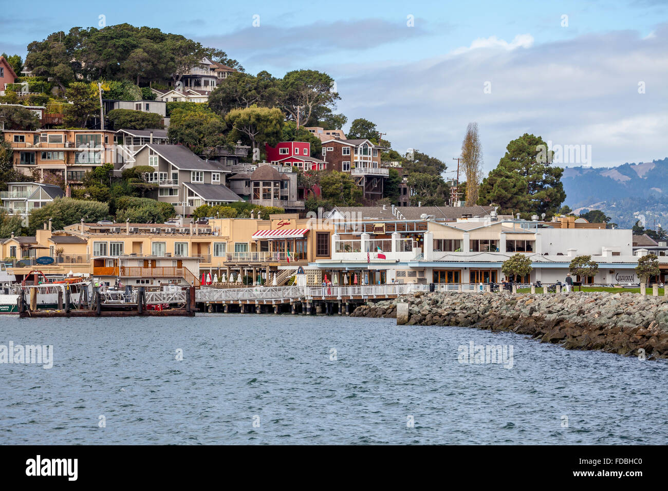 Station de ferry du centre-ville de Tiburon, Tiburon, California, USA ...