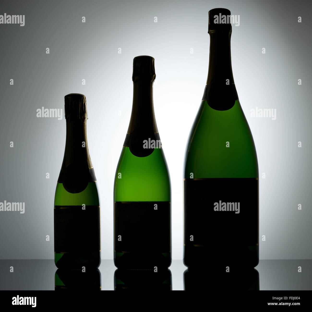 Magnum de champagne Banque de photographies et d’images à haute ...