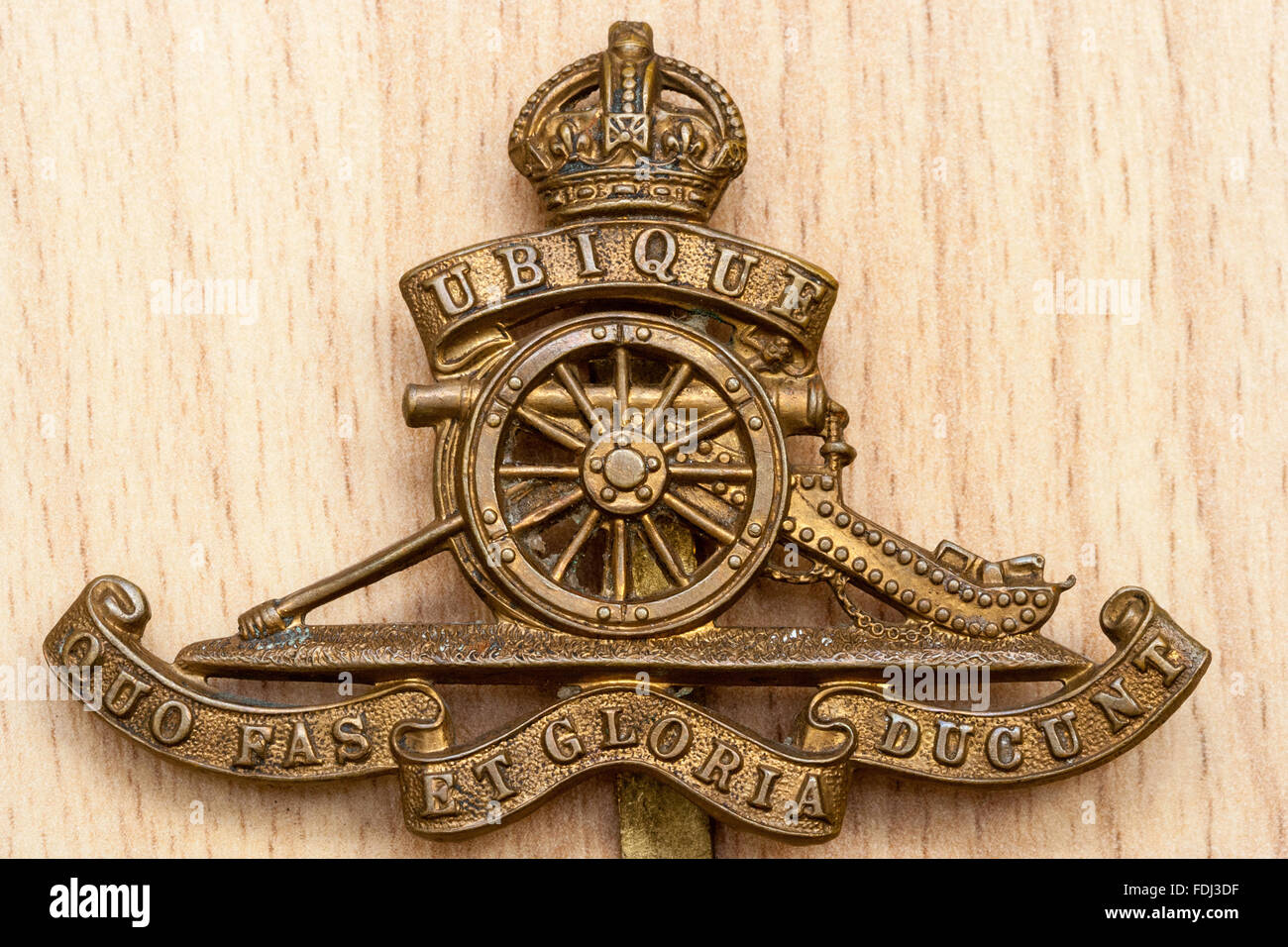 Première guerre mondiale insignes. L'insigne de l'armée britannique de ...