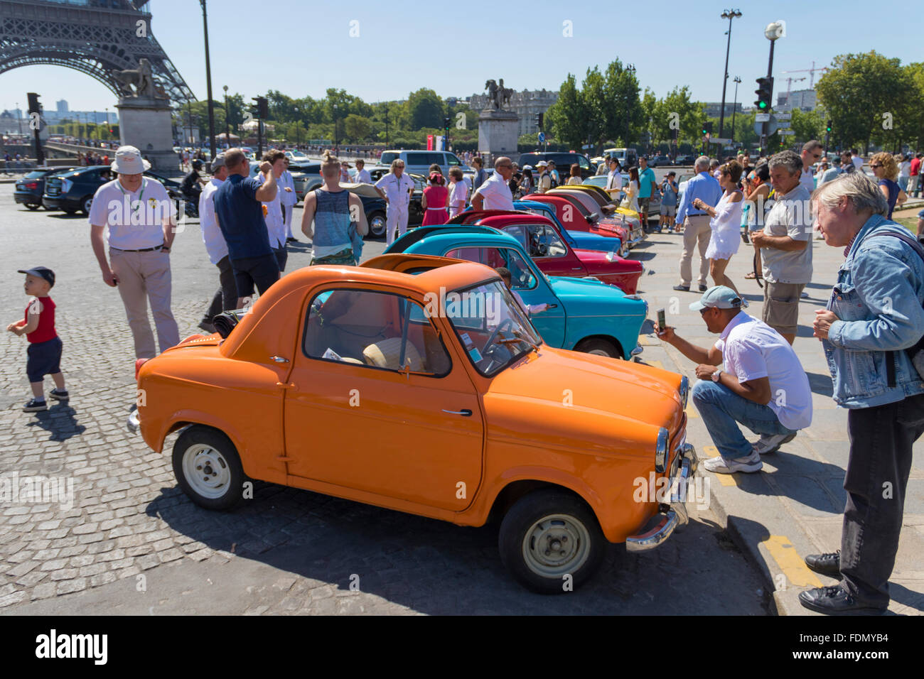 Rallye de voitures anciennes Banque de photographies et d’images à ...